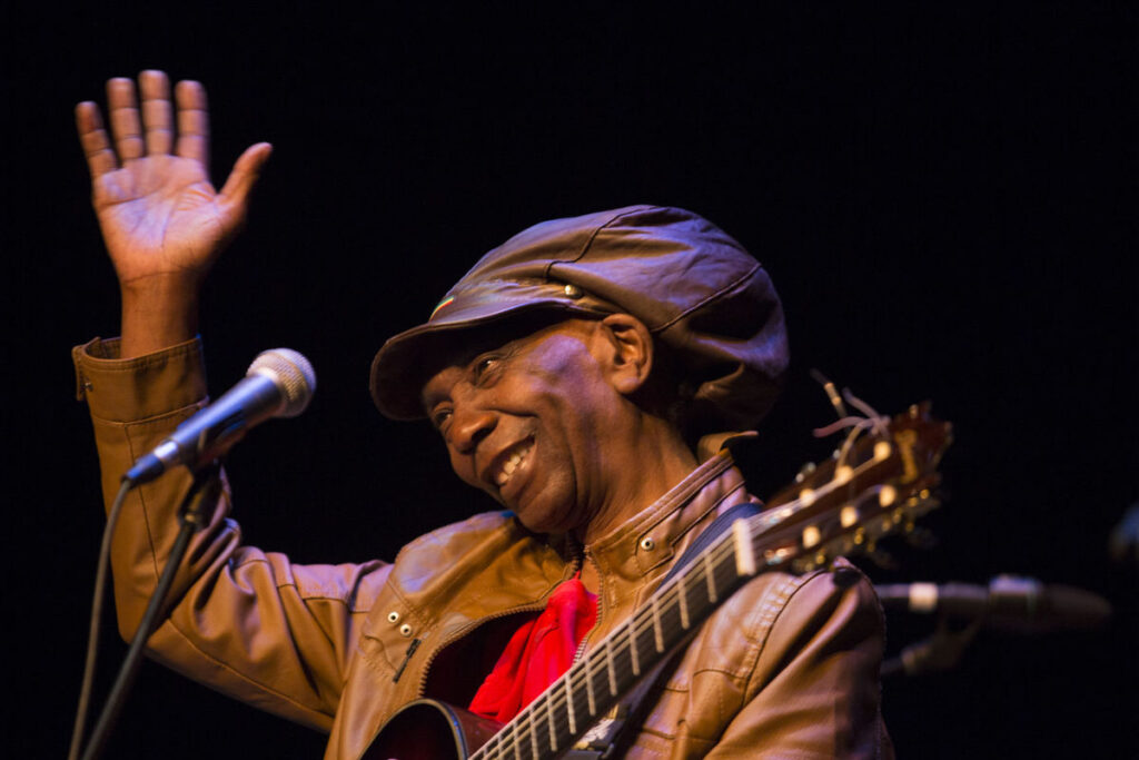 Thomas Mapfumo set for final Zimbabwean performance - HararePost